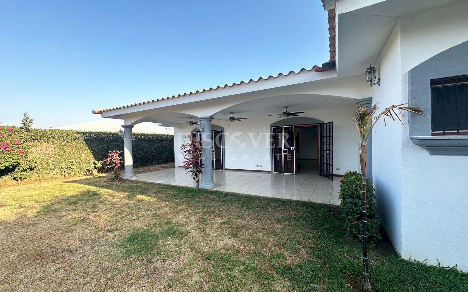 Hermosa Casa en Renta en Residencial Altos de Las Cumbres ID 11785 ...